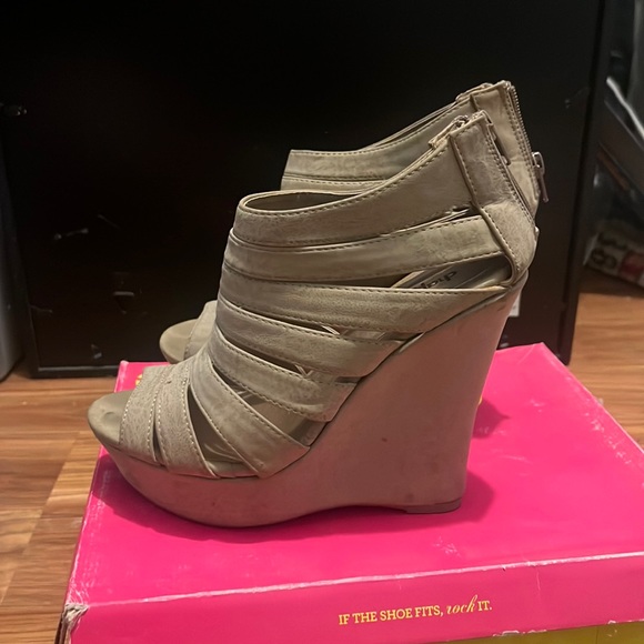 Charlotte Russe | Shoes | Taupe Wedges | Poshmark